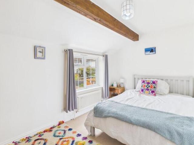 3 bedroom end of terrace house for sale in Wexham Street, Stoke Poges, Buckinghamshire, SL3