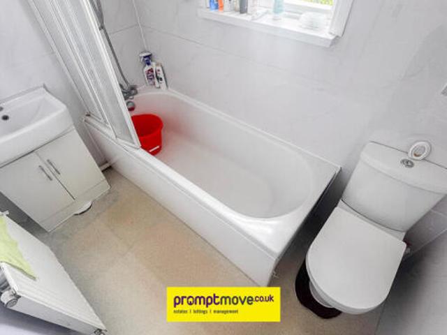 3 bedroom end of terrace house for sale in Whitecroft Road Luton LU2 0JS, LU2