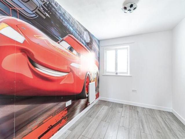 3 bedroom end of terrace house for sale in Wilson Crescent, Basingstoke, RG21