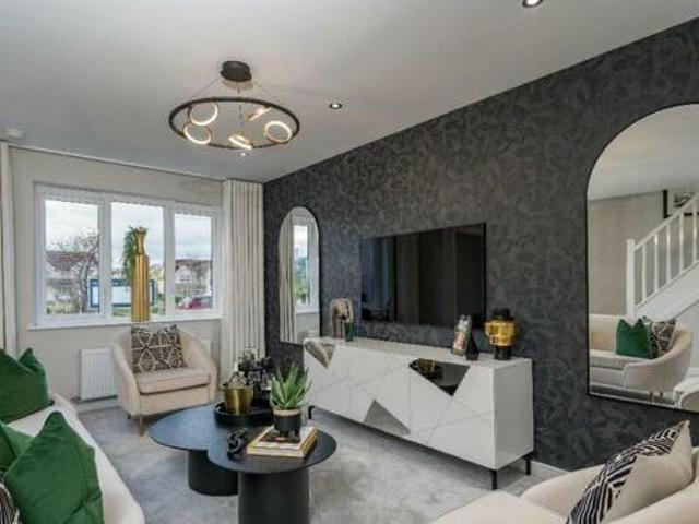 3 Bedroom End Of Terrace House For Sale In Winchburgh