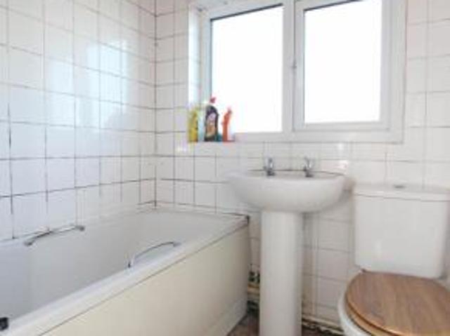 3 bedroom end of terrace house for sale in Winchcombe Road, Eastbourne, BN22 8DF, BN22