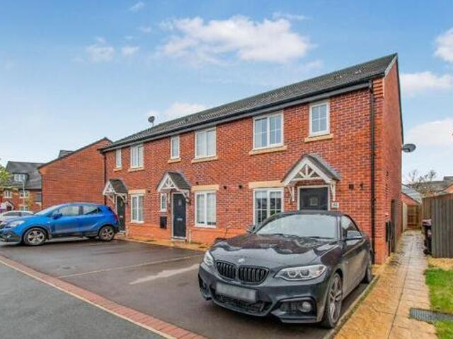 3 Bedroom End Of Terrace House For Sale In Winsford, Cheshire