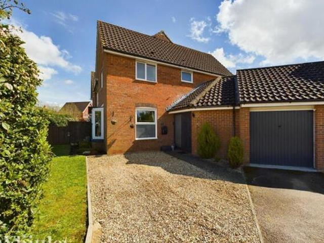 3 Bedroom End Of Terrace House For Sale In Wymondham