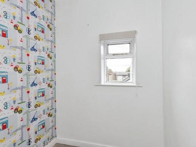 3 bedroom end of terrace house for sale in Town Gate, Wyke, Bradford, BD12