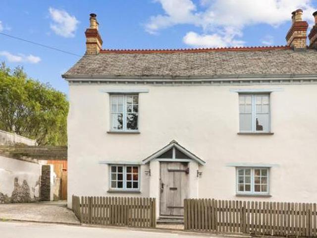 3 Bedroom End Of Terrace House For Sale In Torrington, Devon
