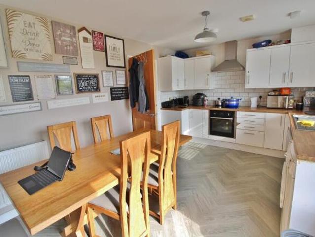 3 bedroom end of terrace house for sale in Tarleton Road, Paulsgrove, PO6