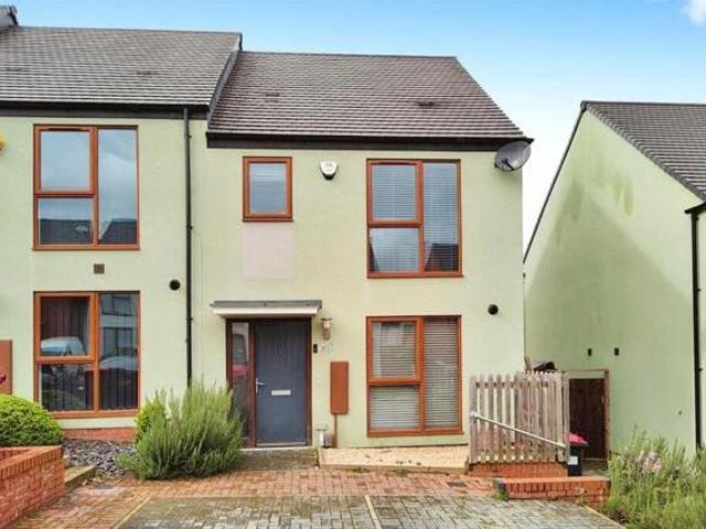 3 Bedroom End Of Terrace House For Sale In Telford, Shropshire