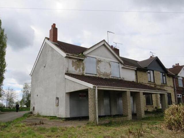 3 Bedroom End Of Terrace House For Sale In Thurcroft