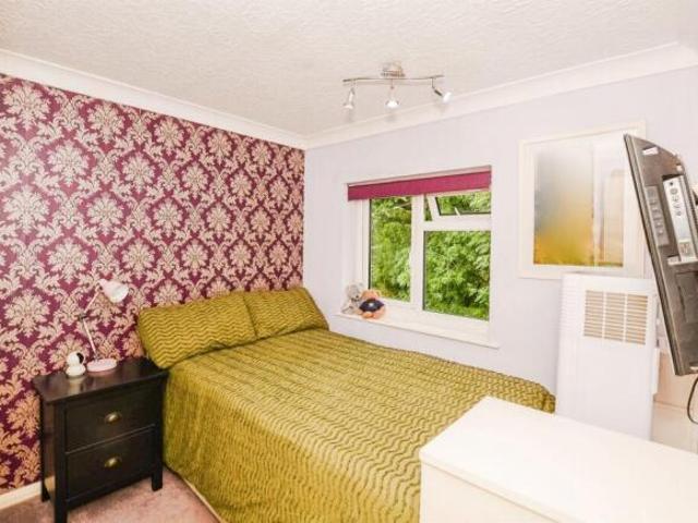 3 bedroom end of terrace house for sale in The Gossamers, Watford, WD25