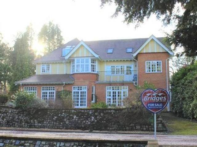 3 bedroom end of terrace house for sale in The Woodlands Pirbright Road Normandy GU3 GU3