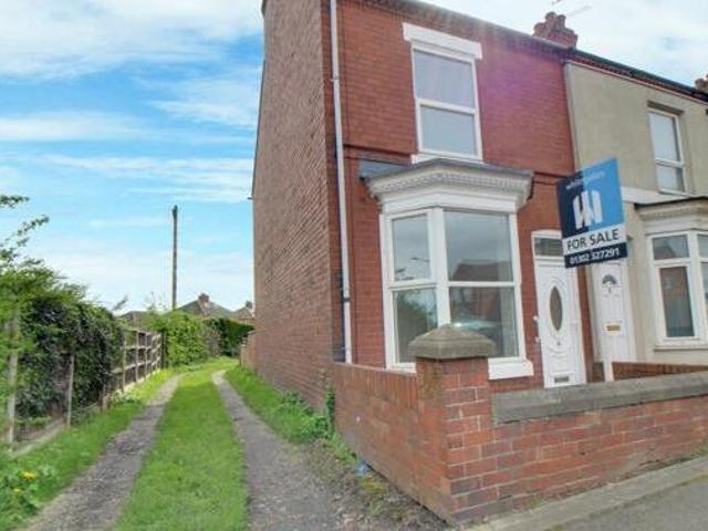 3 Bedroom End Of Terrace House For Sale In Thorne, Doncaster