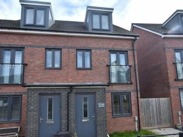3 Bedroom End Of Terrace House For Sale In Tithebarn, Exeter