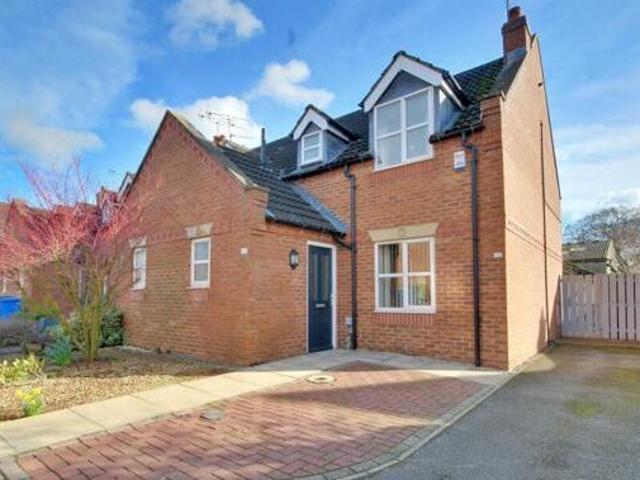 3 Bedroom End Of Terrace House For Sale In Tickton