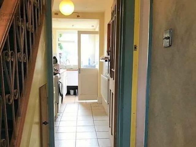 3 bedroom end of terrace house for sale in Tile Hill Lane Coventry West Midlands CV4