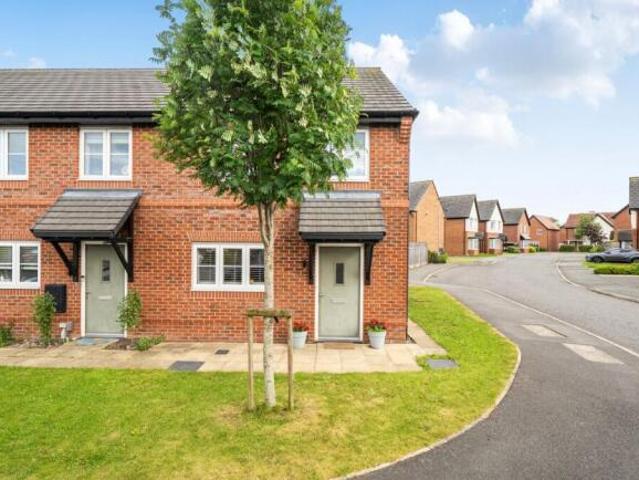 3 bedroom end of terrace house for sale in Trentham Gardens, Great Sankey, Warrington, WA5