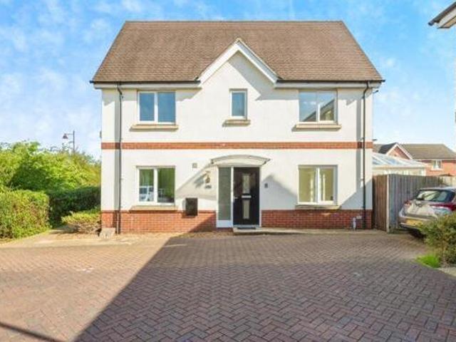 3 Bedroom End Of Terrace House For Sale In Upper Cambourne