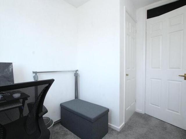 3 bedroom end of terrace house for sale in Vallis Close, Baiter Park, Poole, BH15