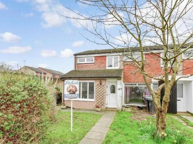 3 Bedroom End Of Terrace House For Sale In Vigo, Gravesend