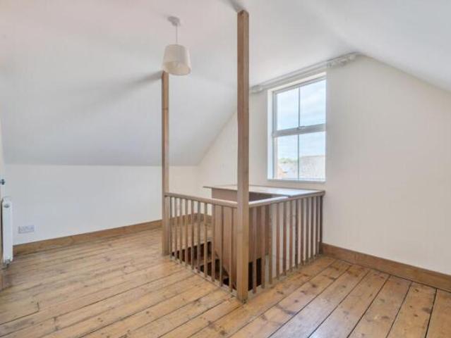 3 bedroom end of terrace house for sale in York Road, Reading, RG1