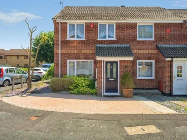 3 bedroom end of terrace house for sale in Yeo Close, PLYMOUTH, PL3