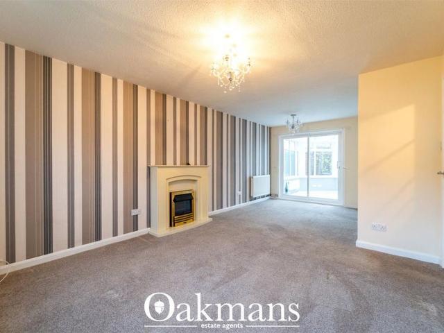 3 bedroom end of terrace house to rent