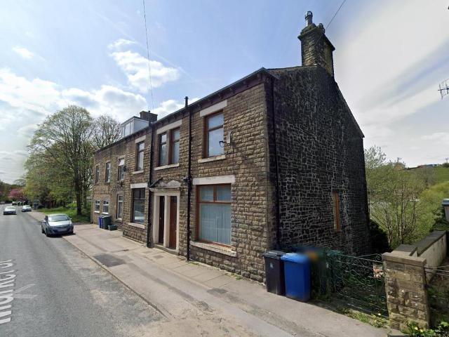 3 bedroom end of terrace house to rent