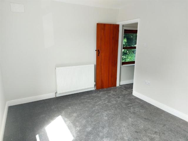 3 bedroom End of terrace house to rent