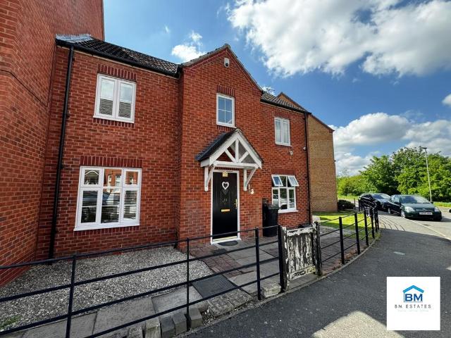 3 bedroom end of terrace house to rent