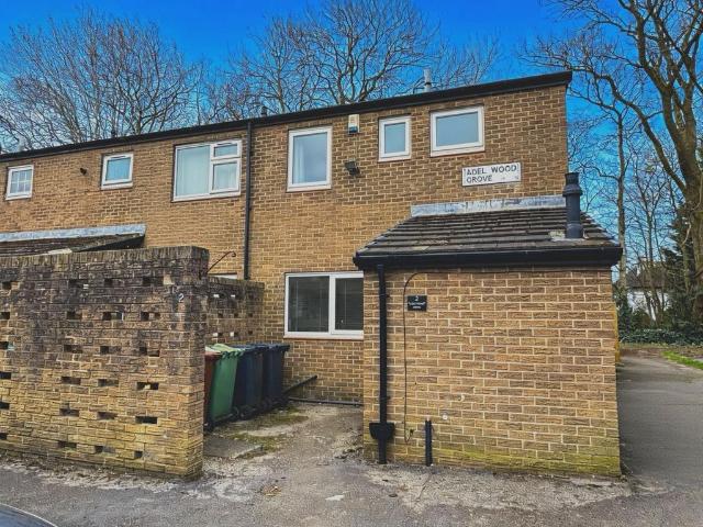 3 bedroom end of terrace house to rent