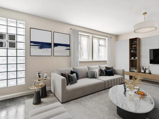 3 bedroom end of terrace house to rent