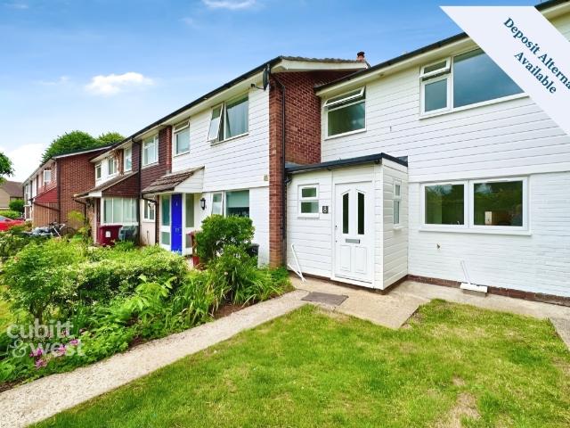3 bedroom end of terrace house to rent