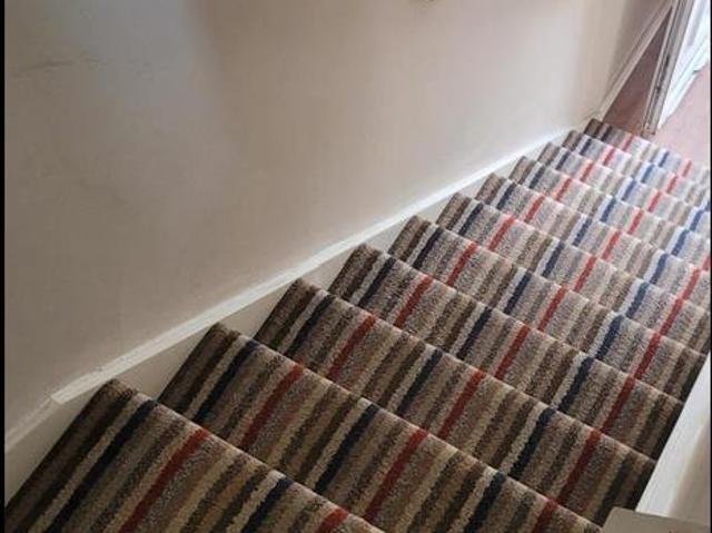 3 bedroom end of terrace house to rent