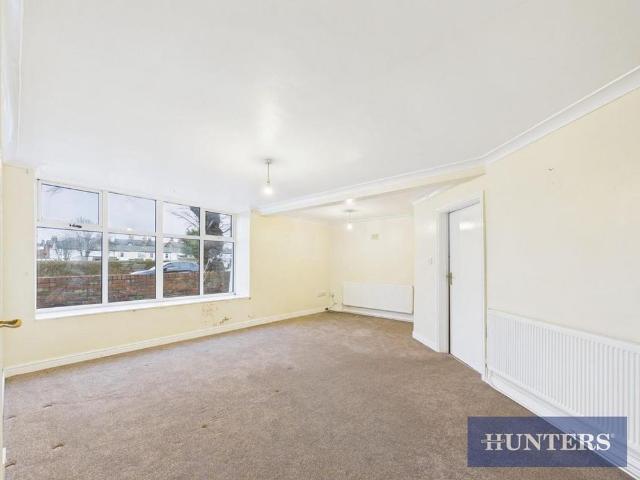 3 bedroom end of terrace house to rent