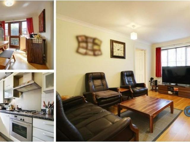 3 bedroom end of terrace house to rent