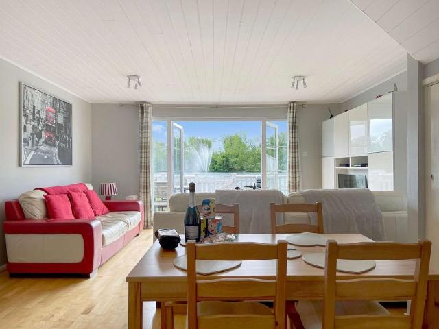 3 bedroom end of terrace house to rent