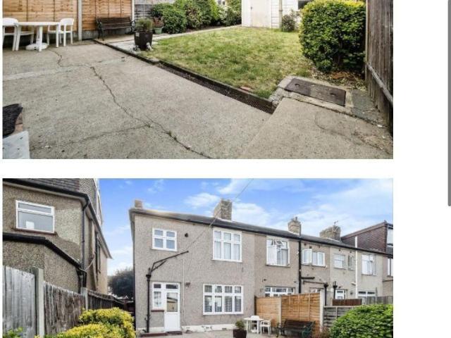 3 bedroom end of terrace house to rent