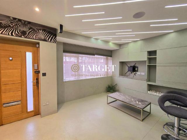 3 bedroom end of terrace house to rent