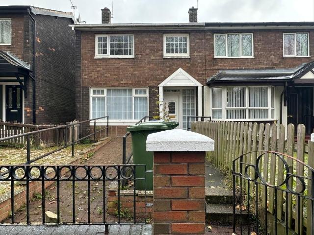 3 bedroom semi detached house to rent
