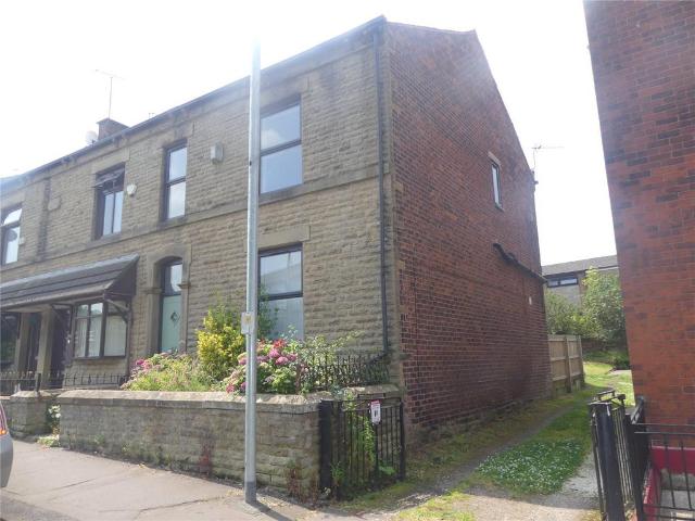 3 bedroom end of terrace house to rent