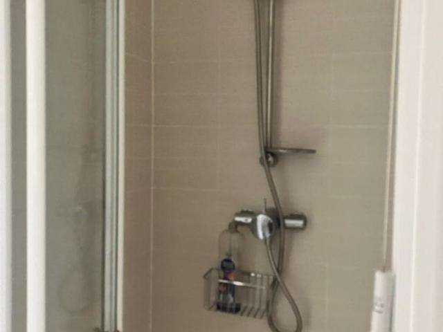 3 bedroom end of terrace house to rent