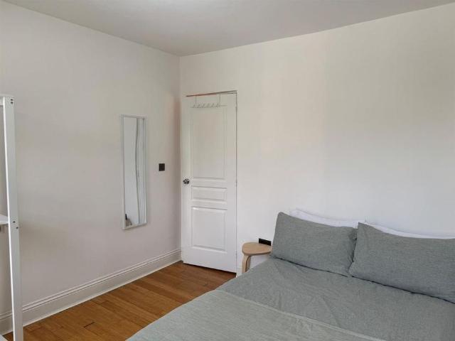 3 bedroom end of terrace house to rent