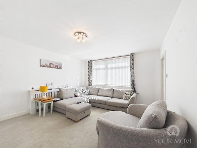 3 bedroom end of terrace house to rent