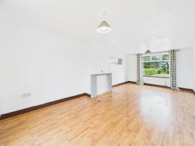 3 bedroom End of terrace house to rent