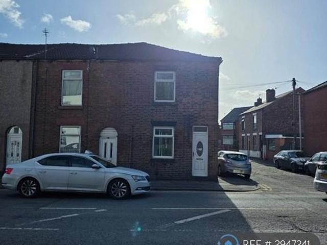 3 bedroom end of terrace house to rent