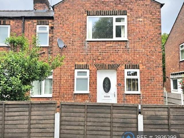 3 bedroom end of terrace house to rent