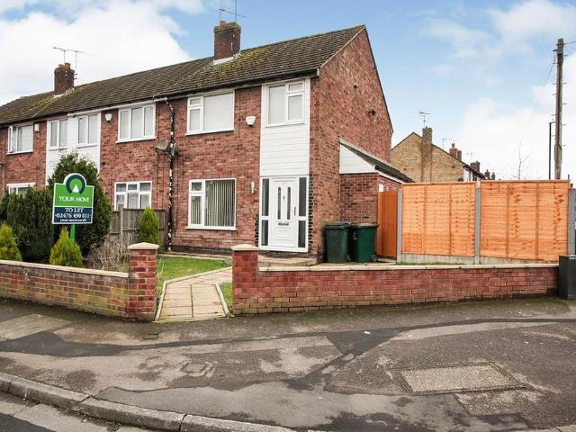 3 bedroom end of terrace house to rent