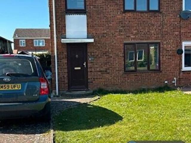 3 Bedroom End Of Terrace House To Rent In Warwick Road, Milton Keynes, MK19