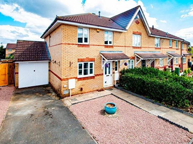 3 Bedroom End Of Terrace House To Rent In Ampleforth, Monkston, MK10