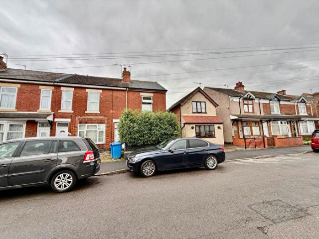 3 Bedroom End Of Terrace House To Rent In Baker Street, DE24