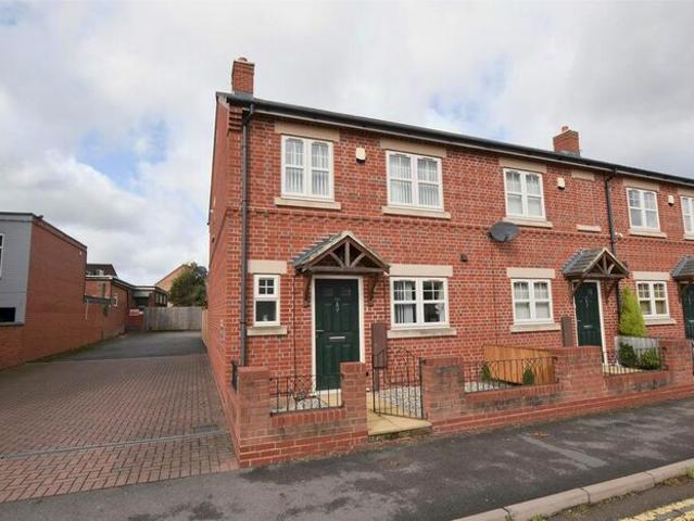 3 Bedroom End Of Terrace House To Rent In Central Avenue, Ibstock, LE67